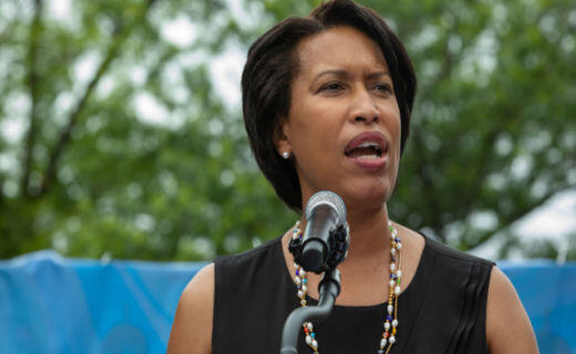 Democrat Mayor Begged For National Guard To Help Deal With Migrants ...